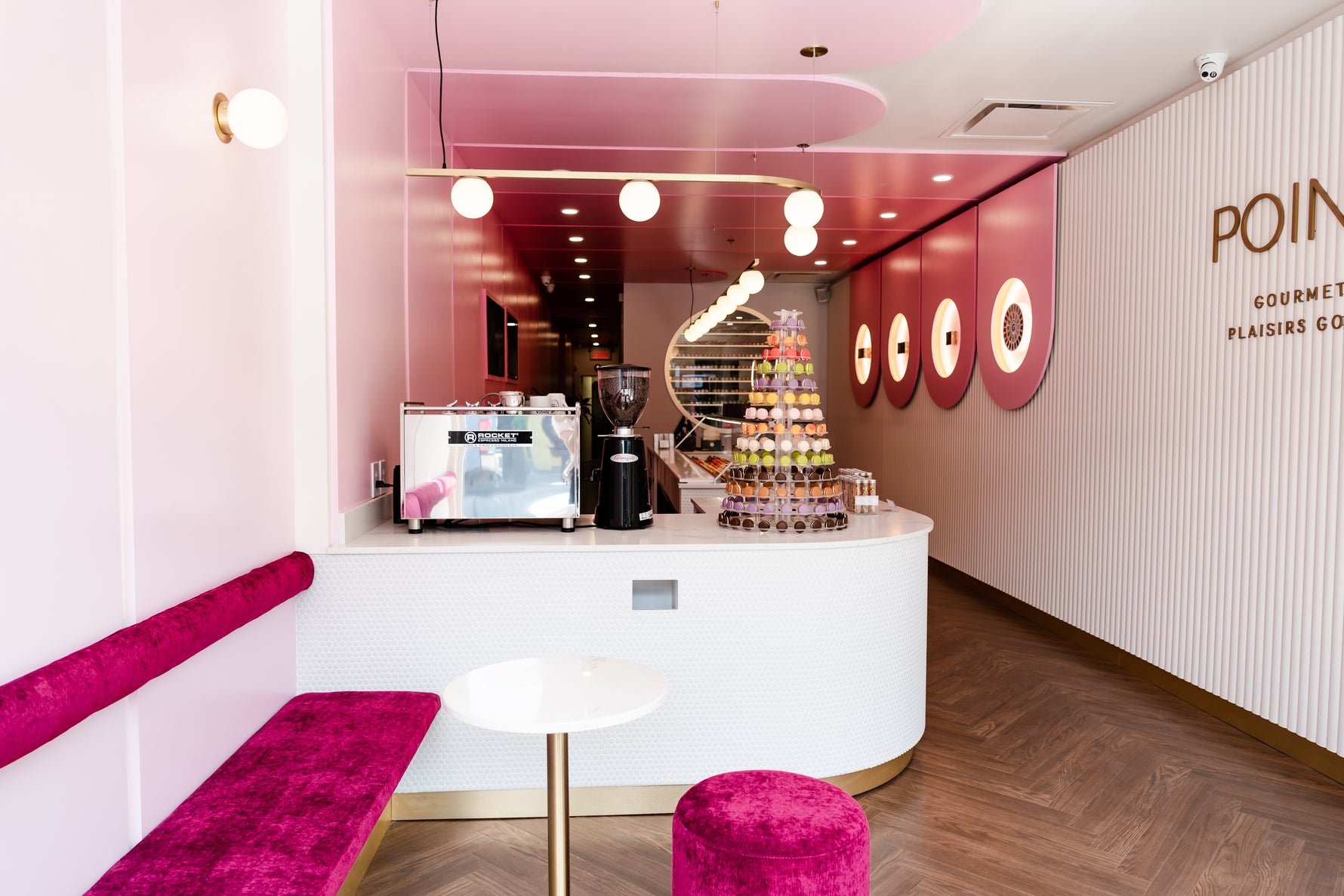 POINT G - Macarons, Cannelés, Madeleines and more! – Boutique Point G